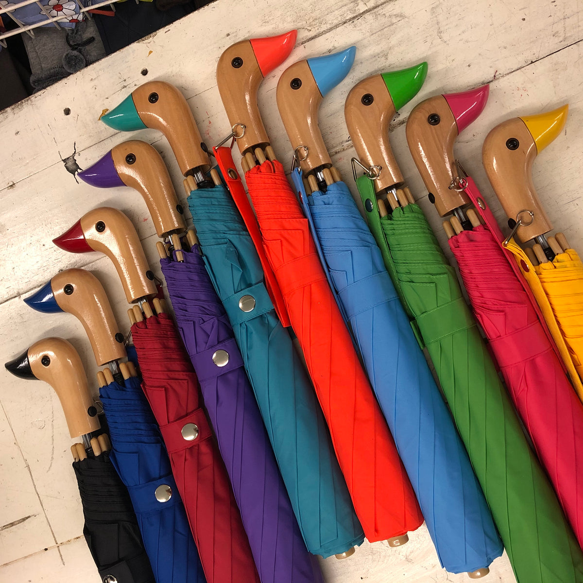 Duck umbrella – Girl on the Wing